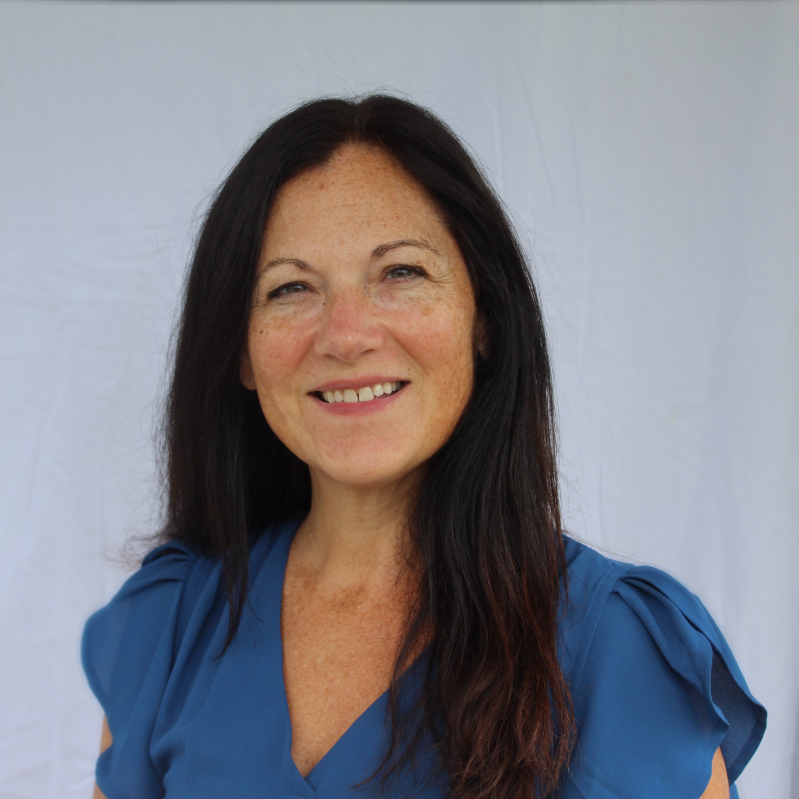 Sara Thiessen's Instagram, Twitter & Facebook on IDCrawl